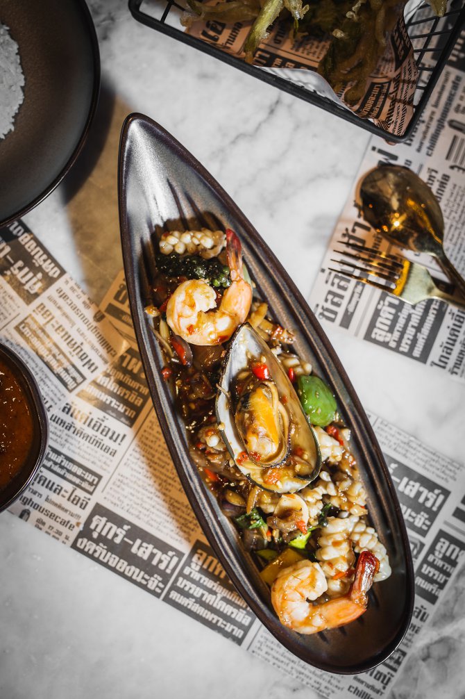 Chilling House Cafe (ราชเทวี) ร้านอาหารและบาร์ชื่อดังที่เหล่าคนชอบชิลล์ ...