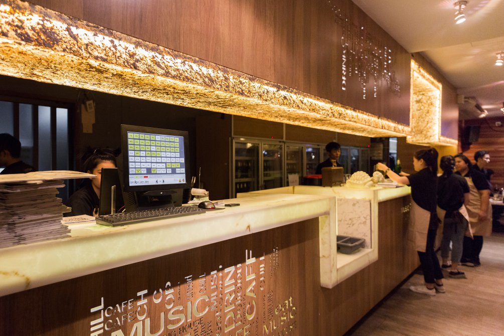 Chilling House Cafe (ราชเทวี) ร้านอาหารและบาร์ชื่อดังที่เหล่าคนชอบชิลล์ ...