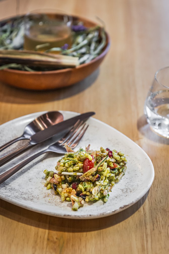 Jhol (สุขุมวิท 18) ร้านอาหารอินเดียที่นำเสนอเมนูแถบชายฝั่งทะเลอินเดีย ...